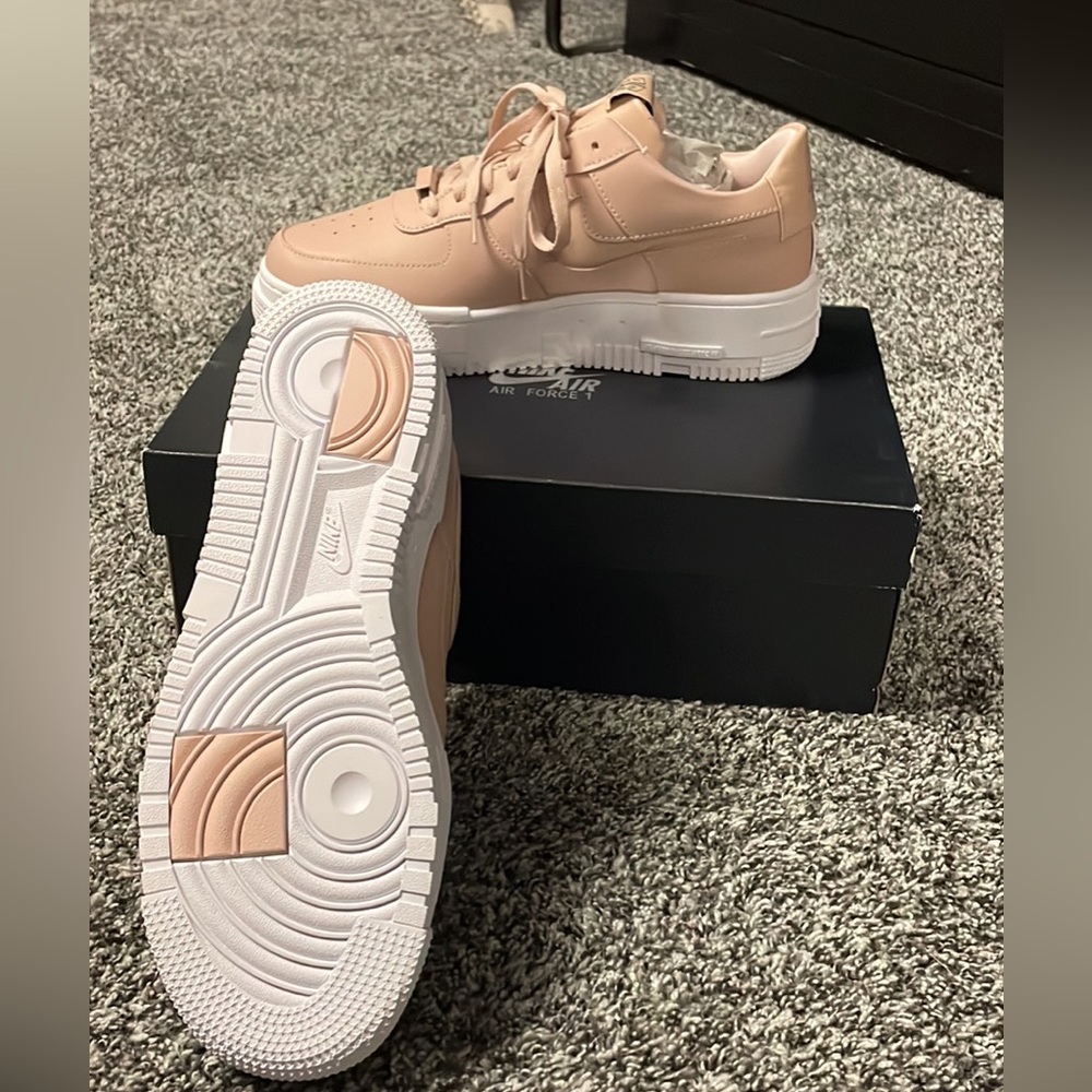 Nike Air Pixels 10.5 Tan Shoes - Gem